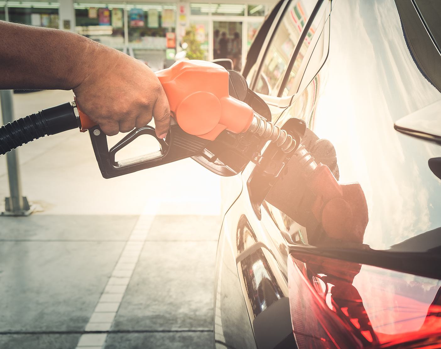 NHTSA Mandates 49-Miles Per Gallon Average By 2026 NHTSA Mandates 49-Miles Per Gallon Average By 2026